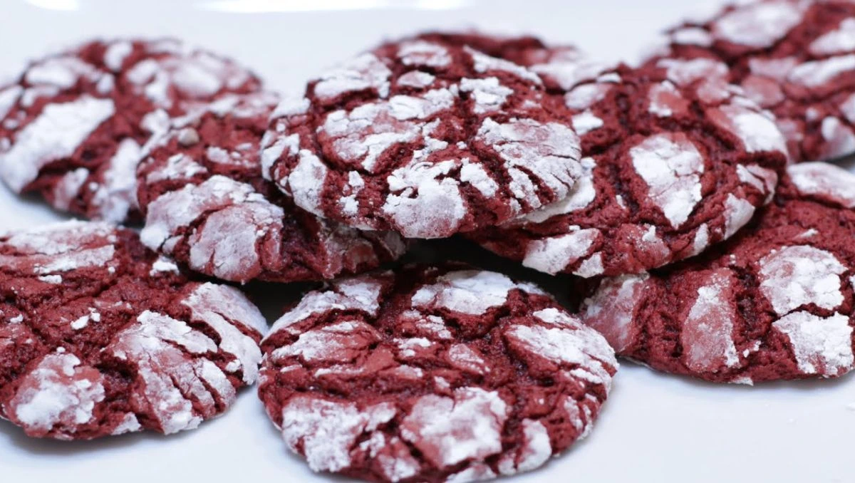 Red Velvet Crumble Cookie Recipe - Recipe Farm